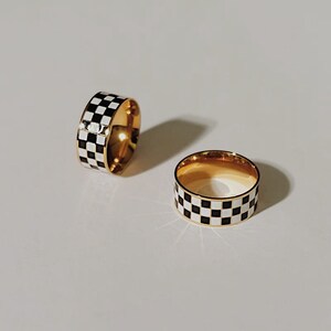 18K Gold Checkered Ring Enamel Ring Wide Checkered Band - Etsy