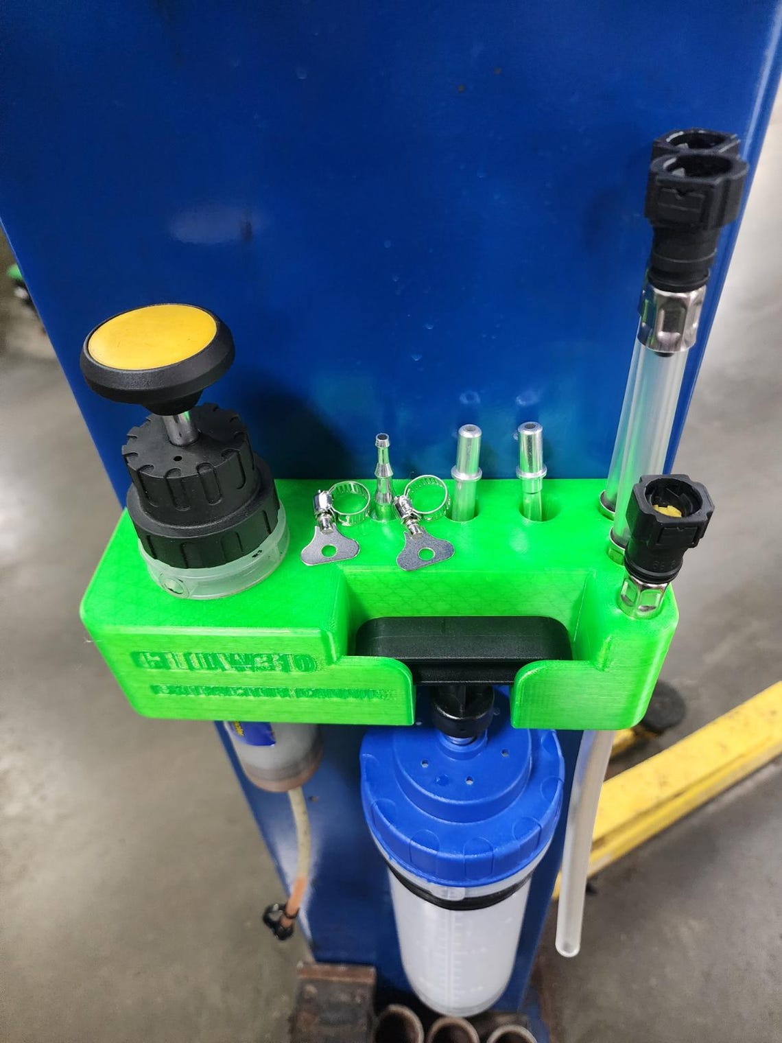 Automotive Fluid Extractor Caddy (magnetic) - Etsy