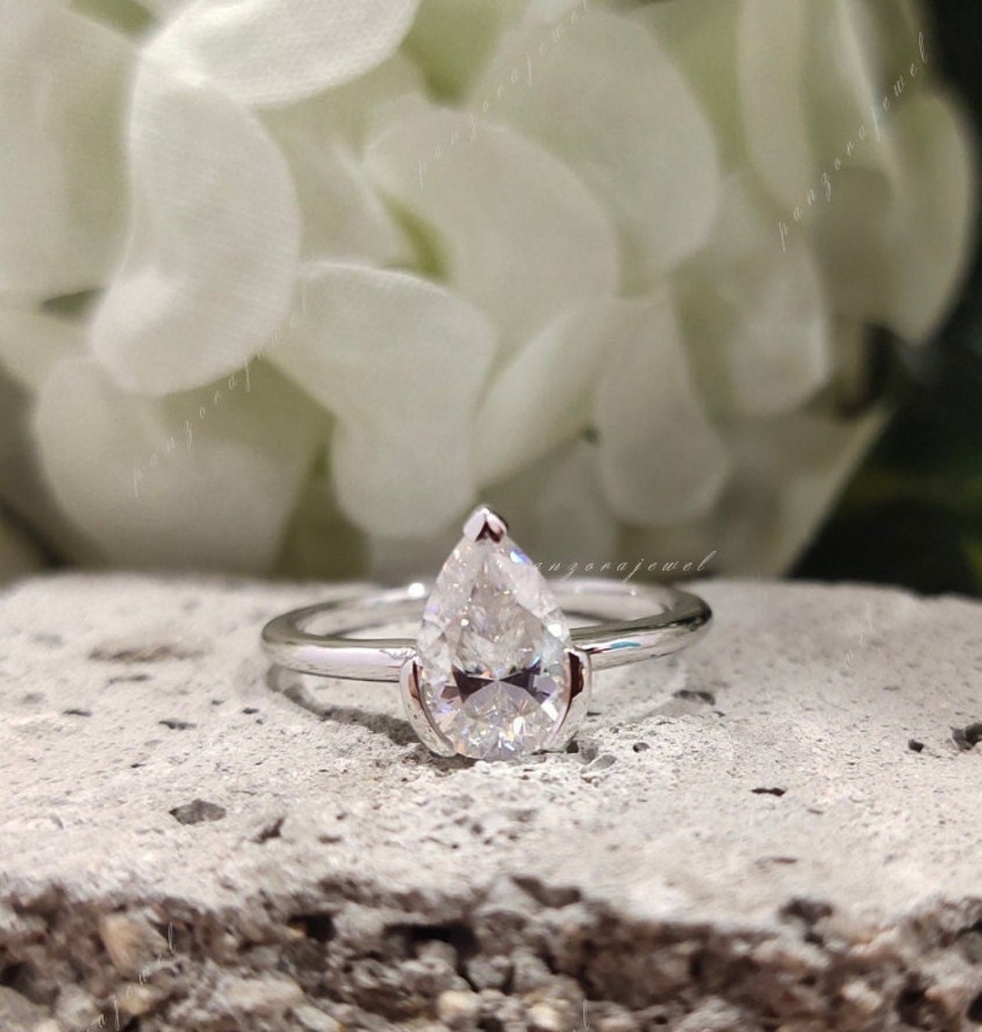 Pear Cut Engagement Ring 9*6 Colorless Teardrop Moissanite Solitaire ...