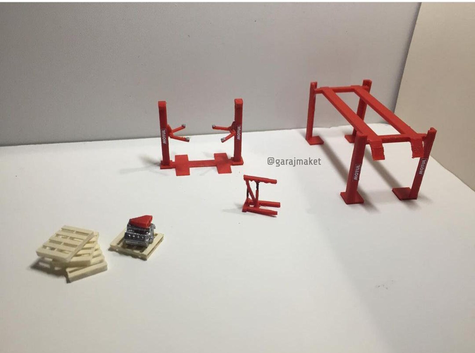 1:64 Scale Model Car Garage Tools Accessories Diorama | Etsy