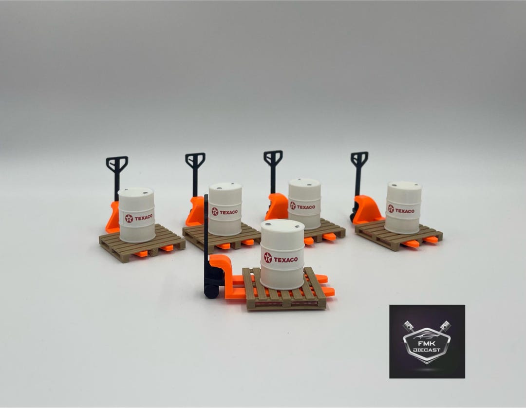 1:24 Scale Texaco Barrel Pallet Jack Diorama Set - 15 Piece Mini Garage ...