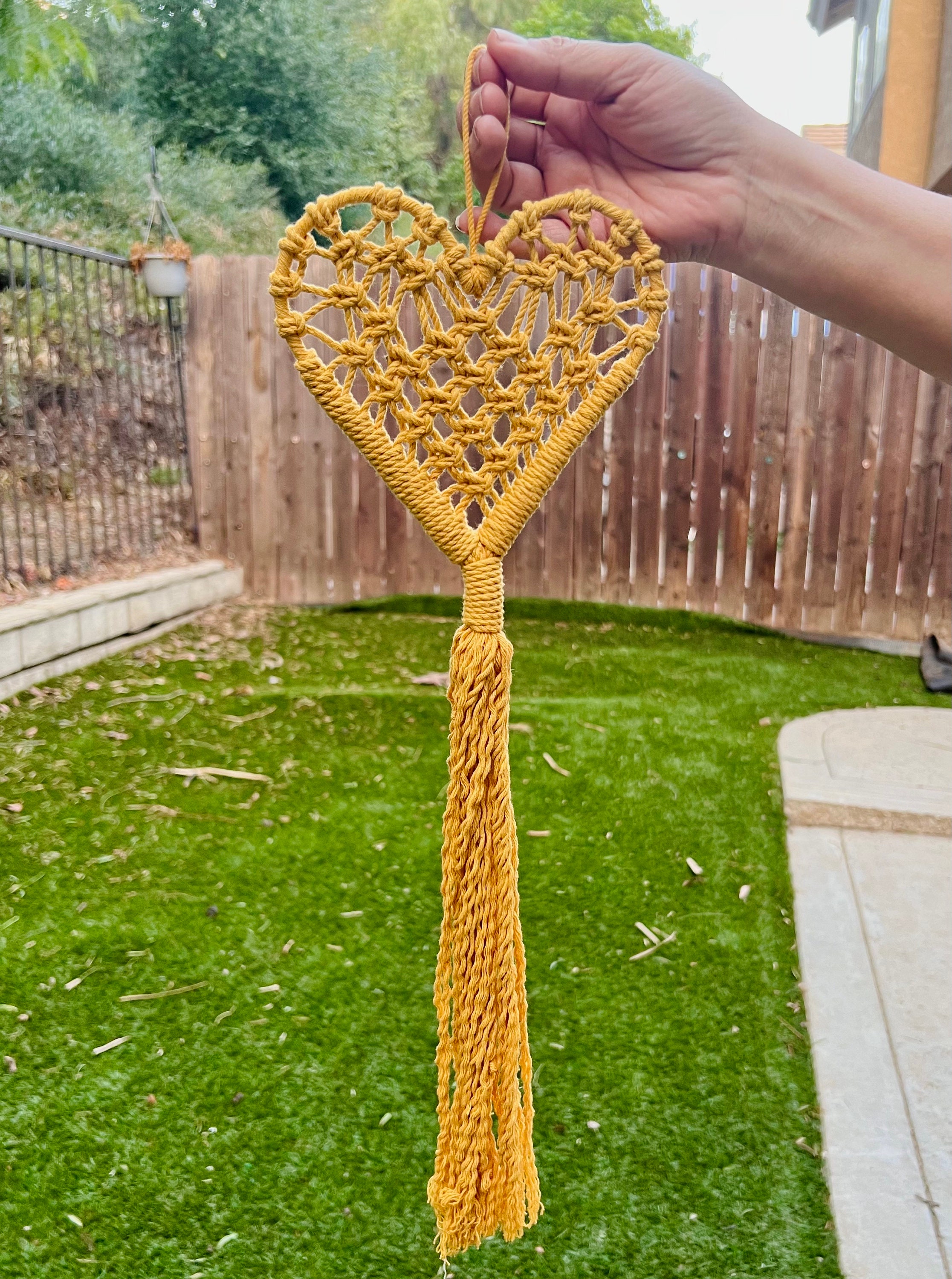 Cute Macrame Heart Wall Decor, Boho Chic House Decoration, Macrame Wall ...