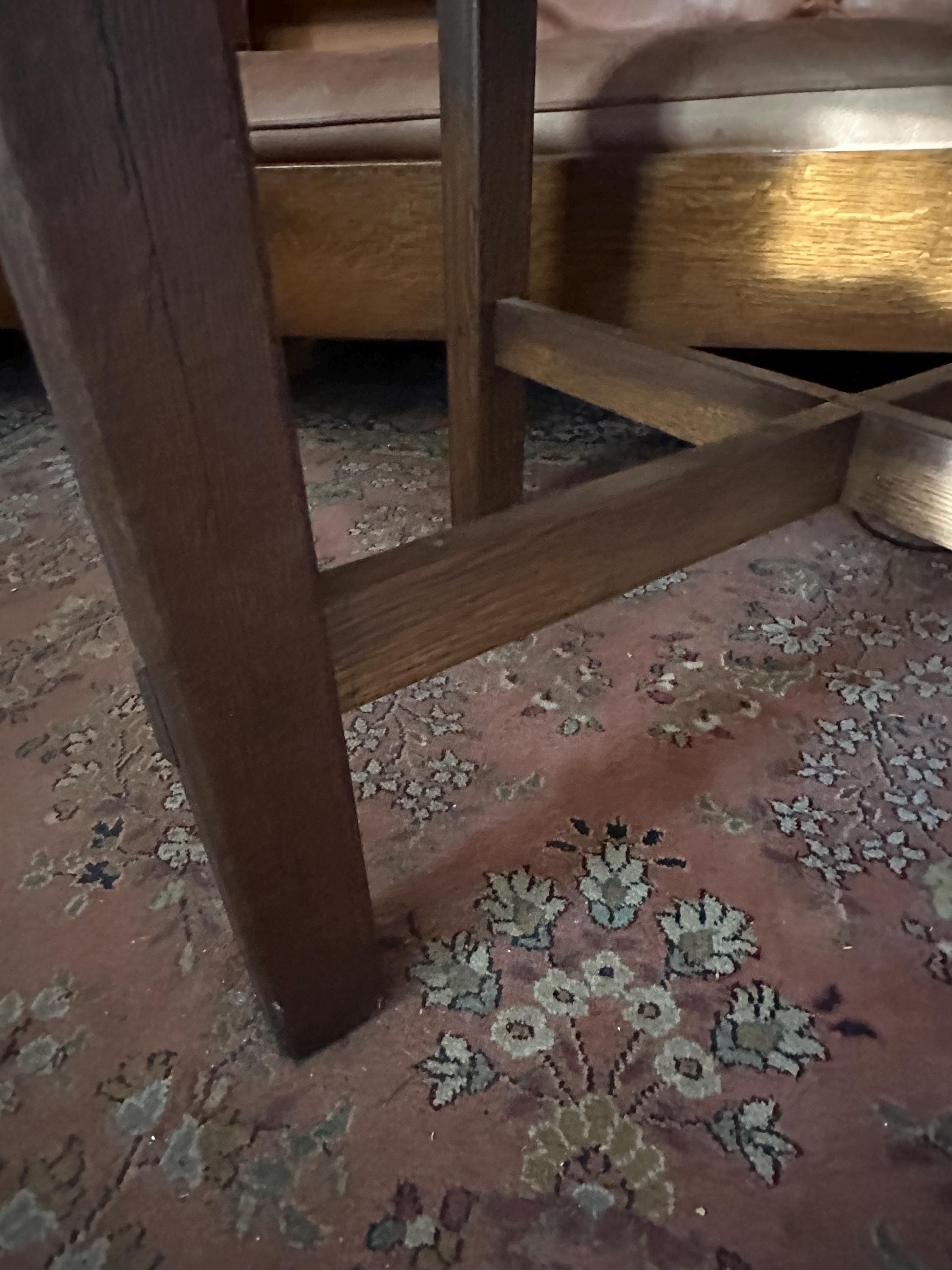 Round Quarter Sawn Oak Lamp Table L & JG Stickley - Etsy
