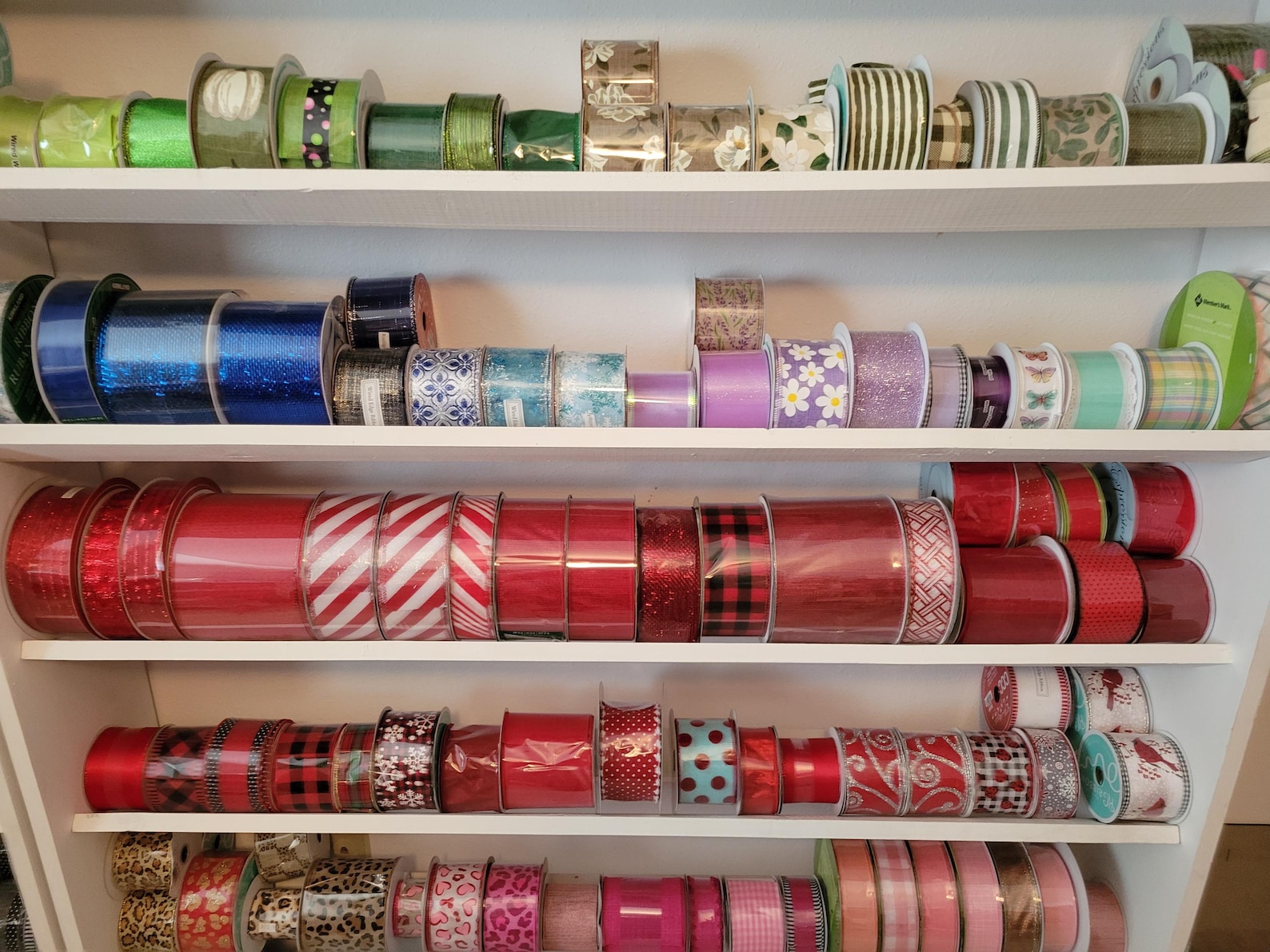 Ribbon Rack Pattern. Ribbon Shelf Pattern, Ribbon Storage Pattern ...