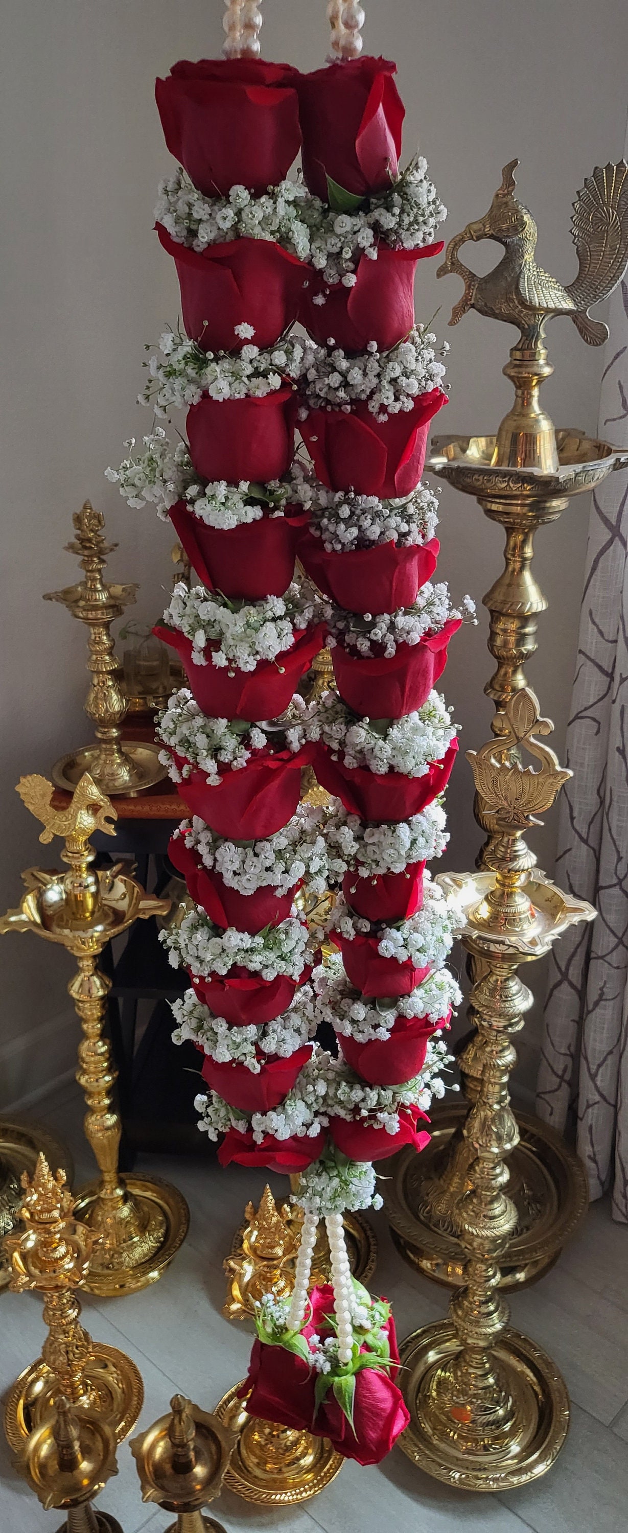 Garland Red Roses With Baby Breath Indian Nepali Thailand Mala Malai ...