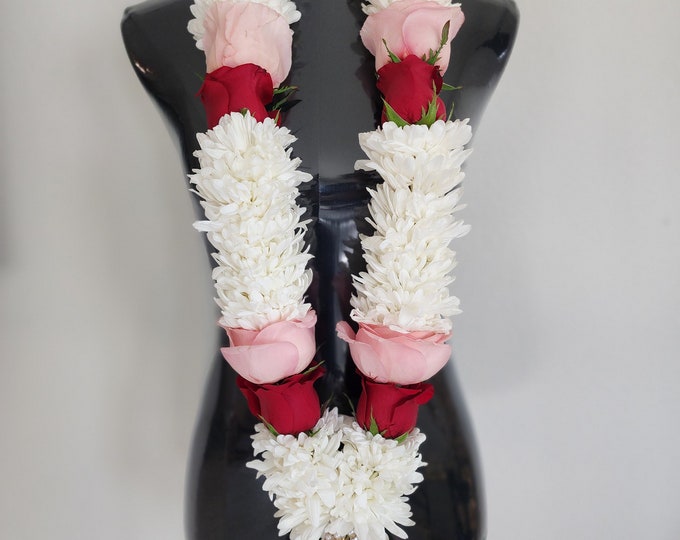 FRESH ROSE MALA Leis Floral Garland, Real Flower Garland, Wedding Haar ...