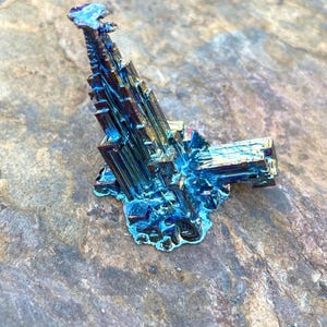 Blue Gold Bismuth Iridescent Tower Crystal 21 Grams - Etsy