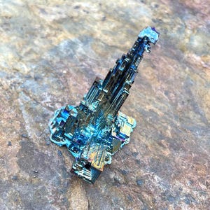 Blue Gold Bismuth Iridescent Tower Crystal 21 Grams - Etsy