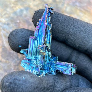Blue Gold Bismuth Iridescent Tower Crystal 21 Grams - Etsy