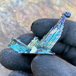 Blue Gold Bismuth Iridescent Tower Crystal 21 Grams - Etsy