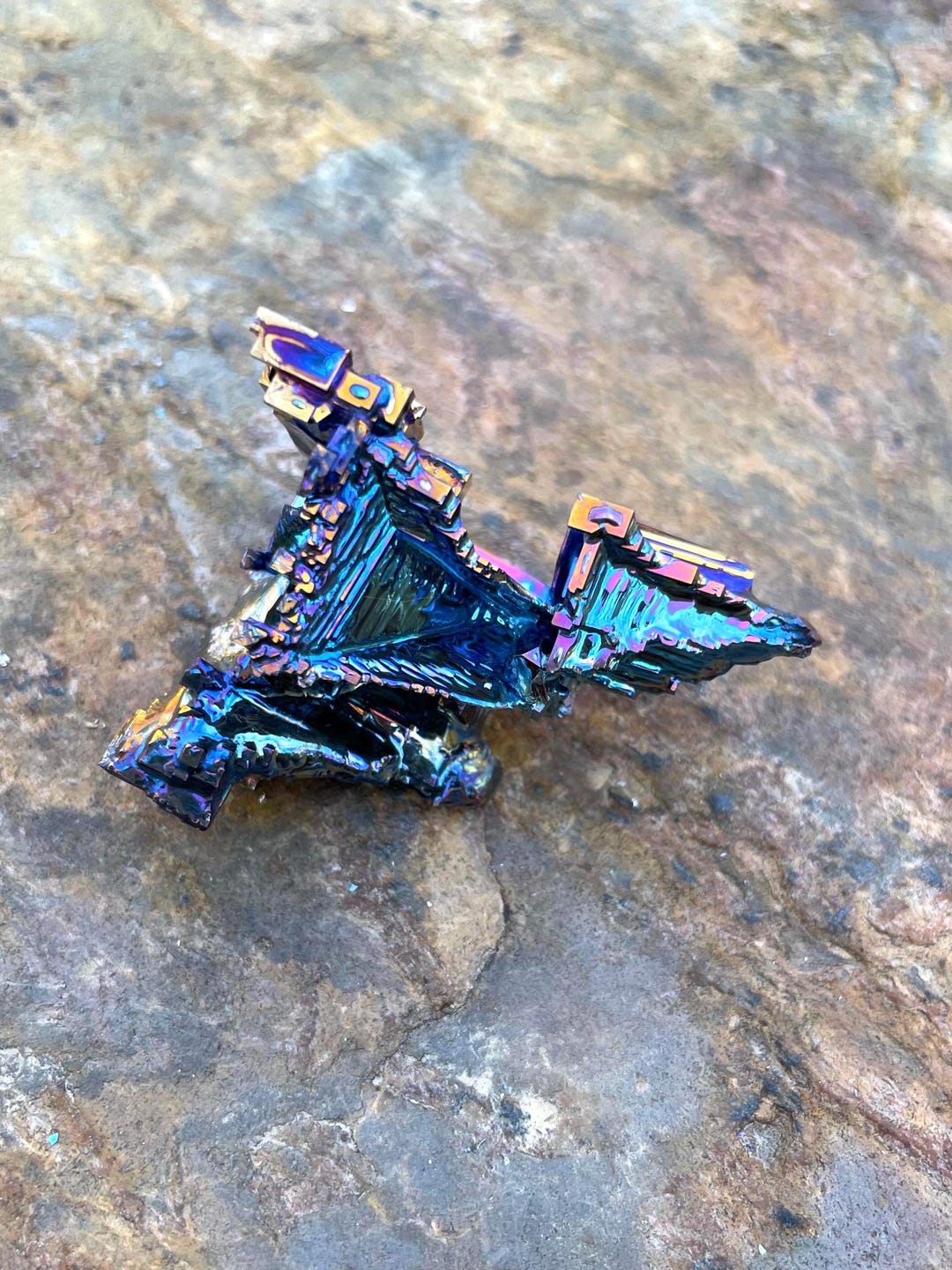 Blue Gold Bismuth Iridescent Stacked Cube Crystal Cluster 32.4 Grams - Etsy
