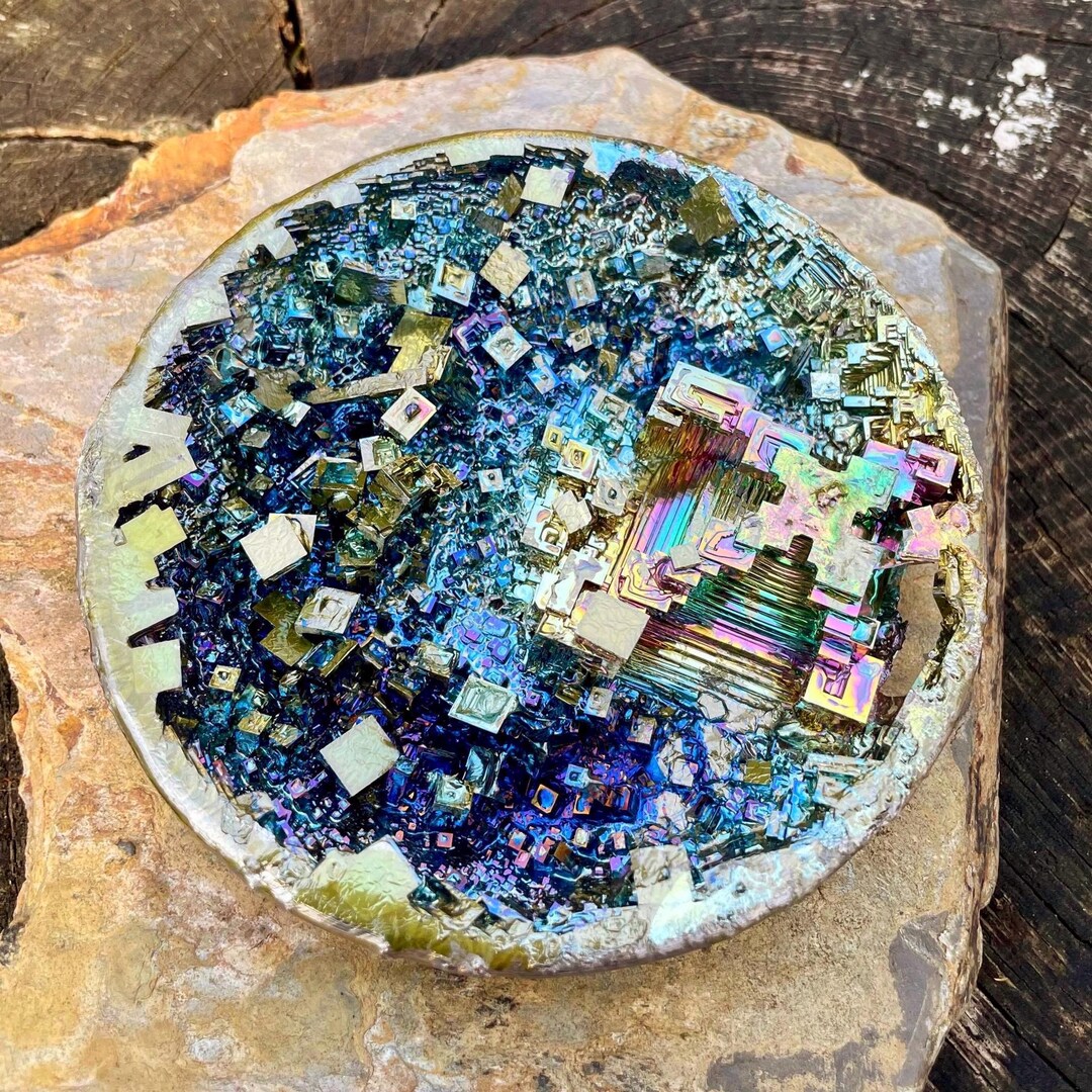 Blue Gold Bismuth Geode Bowl Rainbow Pyramid & Cube Crystals 18 Oz - Etsy