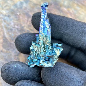 Blue Gold Bismuth Iridescent Tower Crystal 21 Grams - Etsy