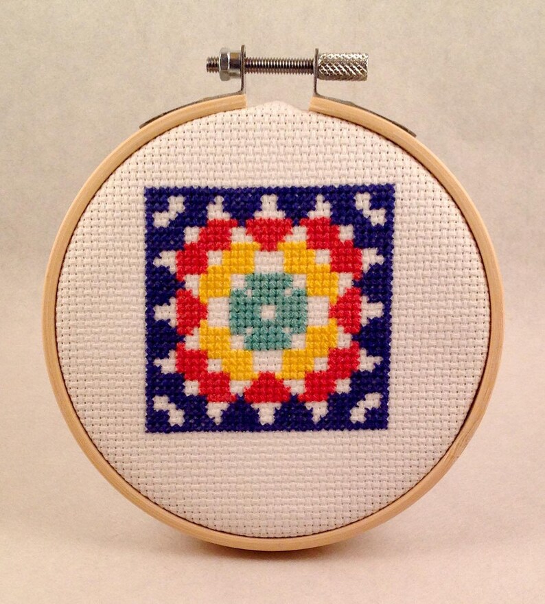 Retro Granny Square - Counted Cross Stitch Pattern - Instant Download ...