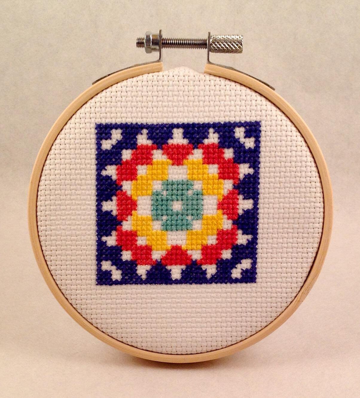 Retro Granny Square - Counted Cross Stitch Pattern - Instant Download ...