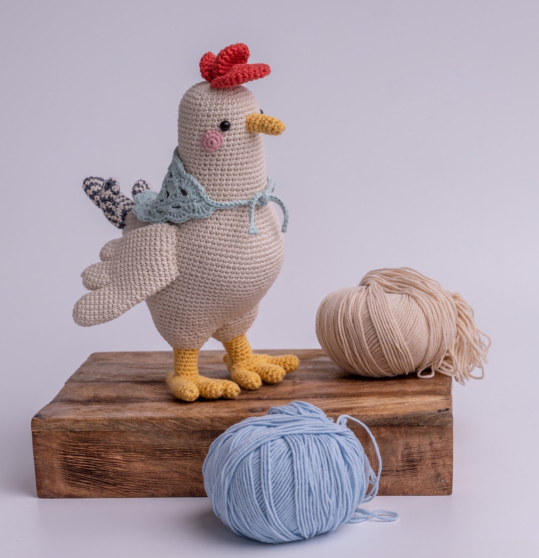 Crochet Hen, Crochet Greta Hen Pica Pau, Amigurumi Animal, Stuffed ...