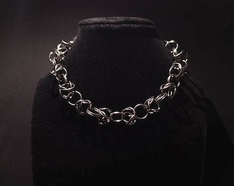 Byzantine Chainmail Necklace - Etsy