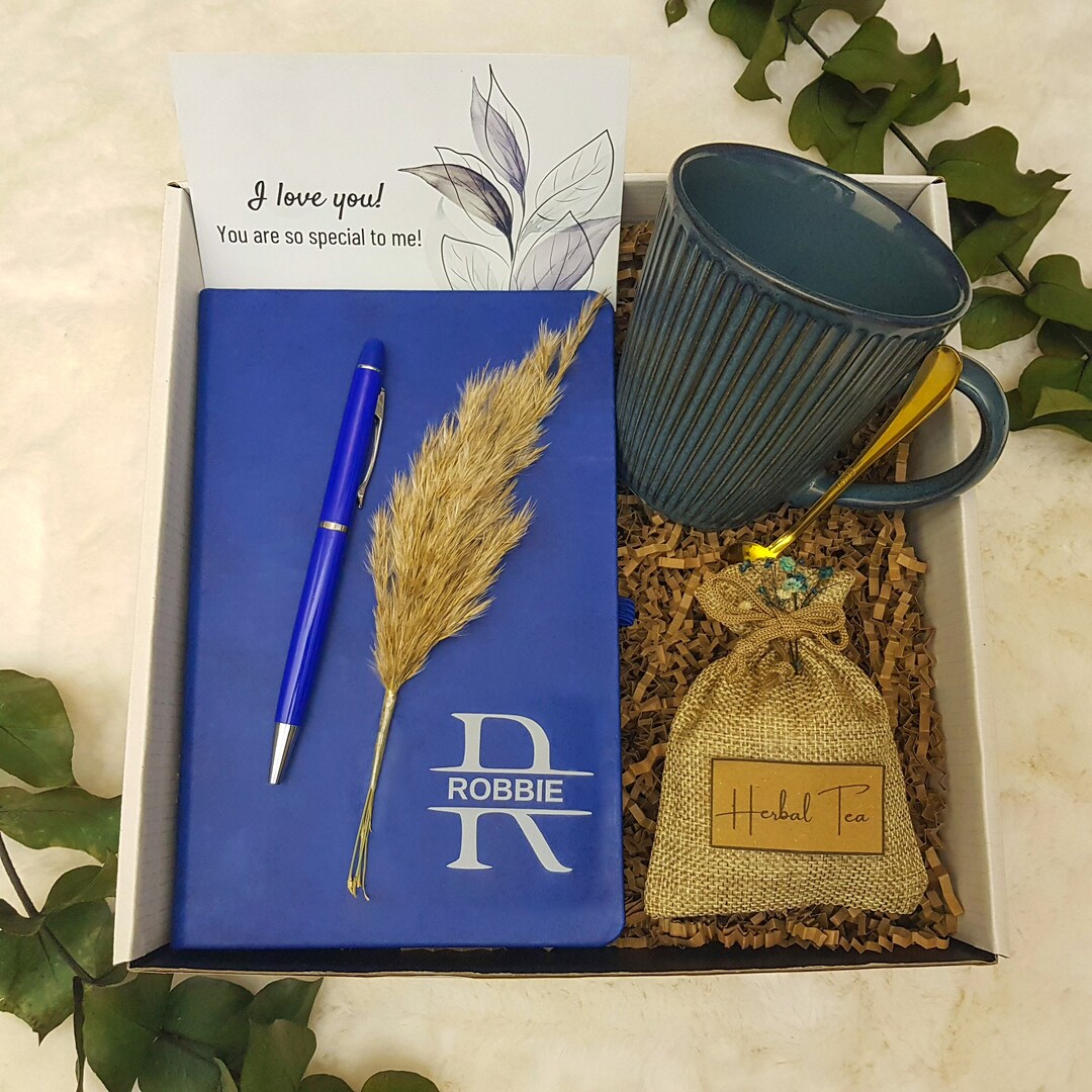 Personalized Gift Box for Him | Hygge Gift Box | Employee Gift Box ...