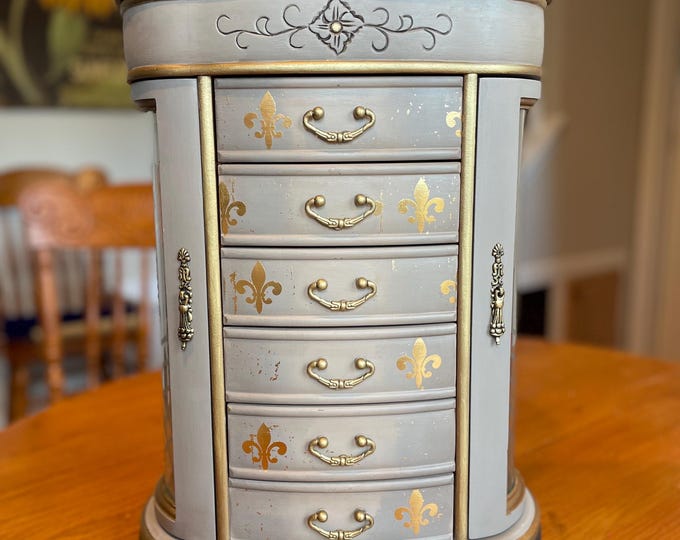 Custom Hand-painted Jewelry Box With Red Velvet Liner. Fleur De Lis ...