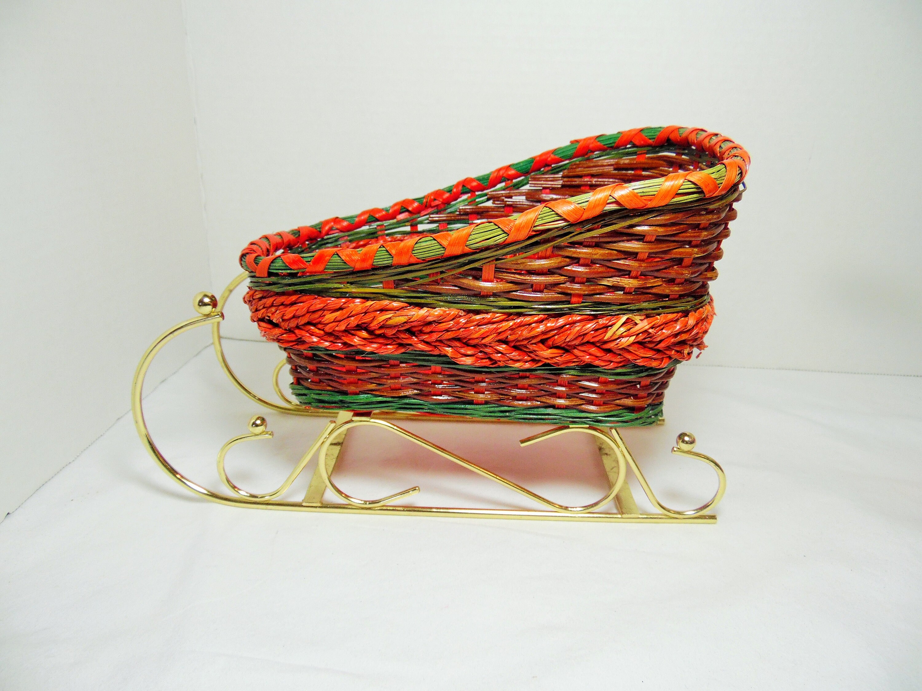Wicker Sleigh Woven Sleigh Santa's Sleigh for Floral Arrangement Sleigh ...