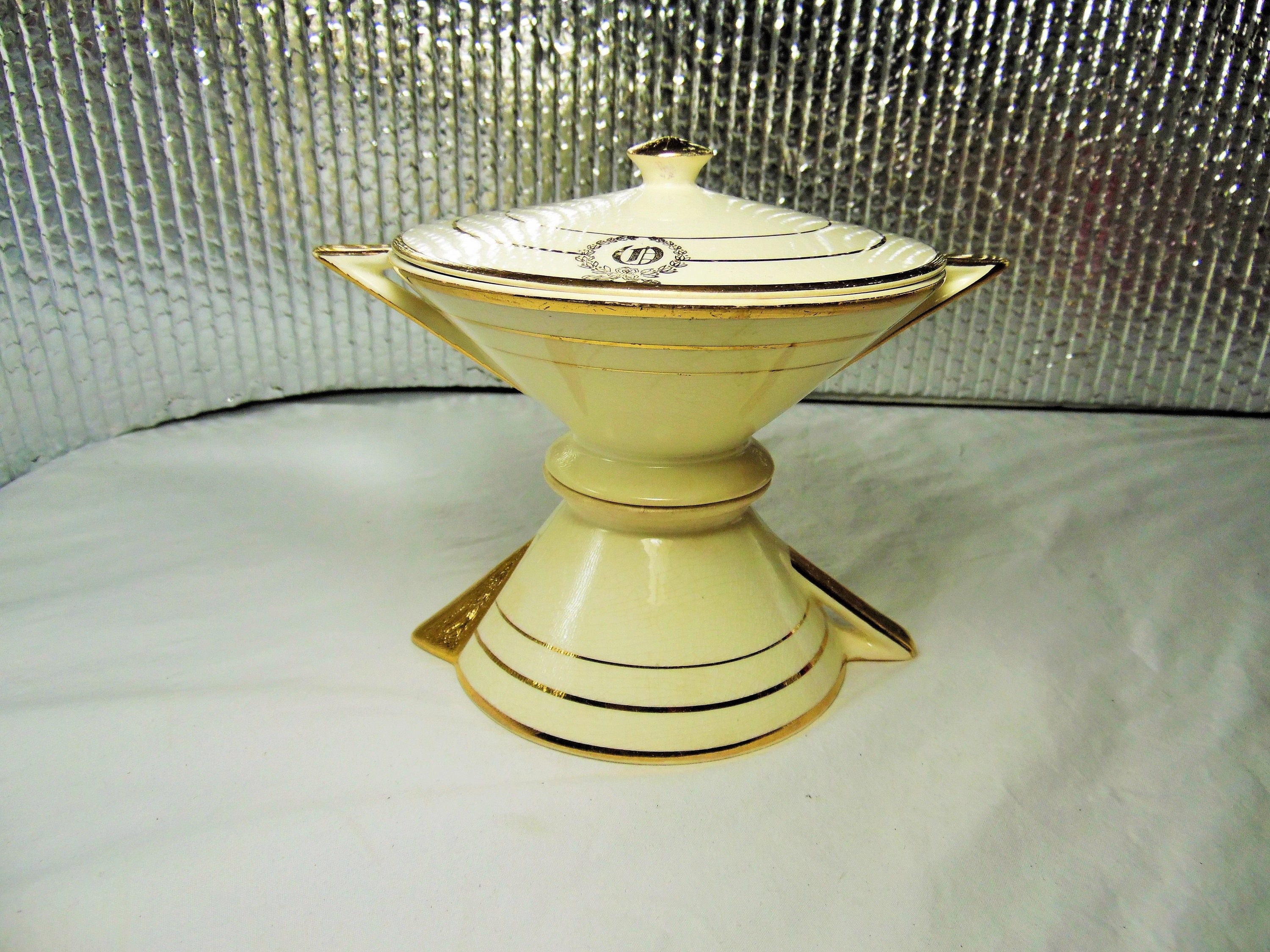 Art Deco Streamline by Salem Creamer and Sugar Streamline Creamer and ...