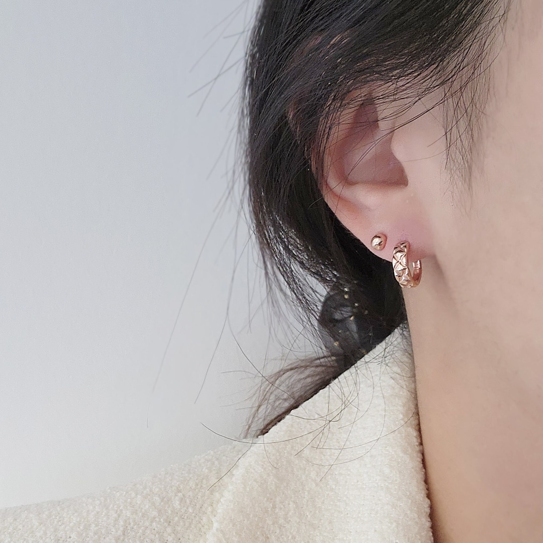 14K Solid Gold Coco Hoop Earrings , Minimalist Earrings, Dainty Hoops, Solid Gold Huggie, 14K ...