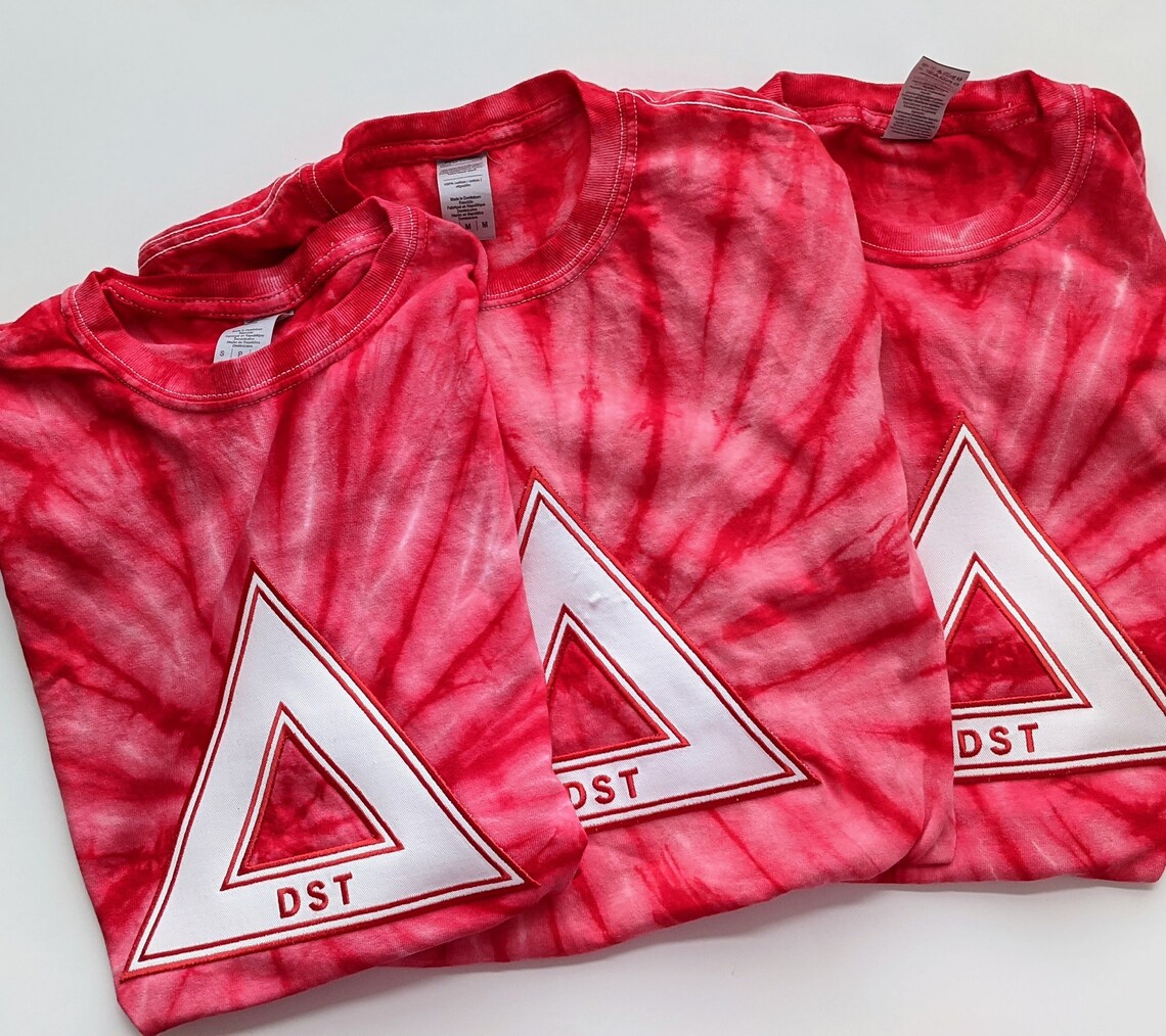 Delta Sigma Theta. Tie dye t-shirt. Delta Sigma Theta t-shirt. | Etsy