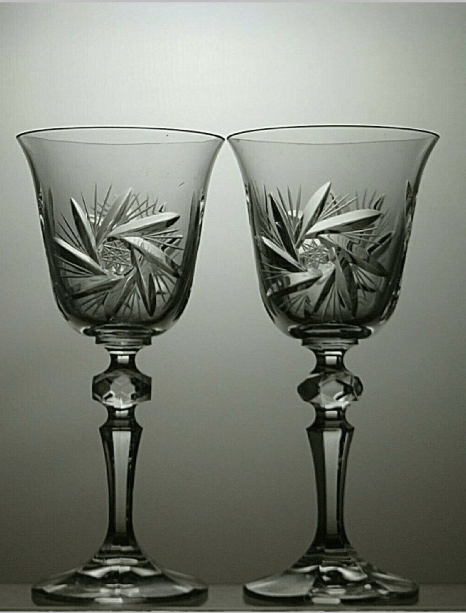 Pinwheel Crystal Whiskey Glasses at Doris Bourquin blog
