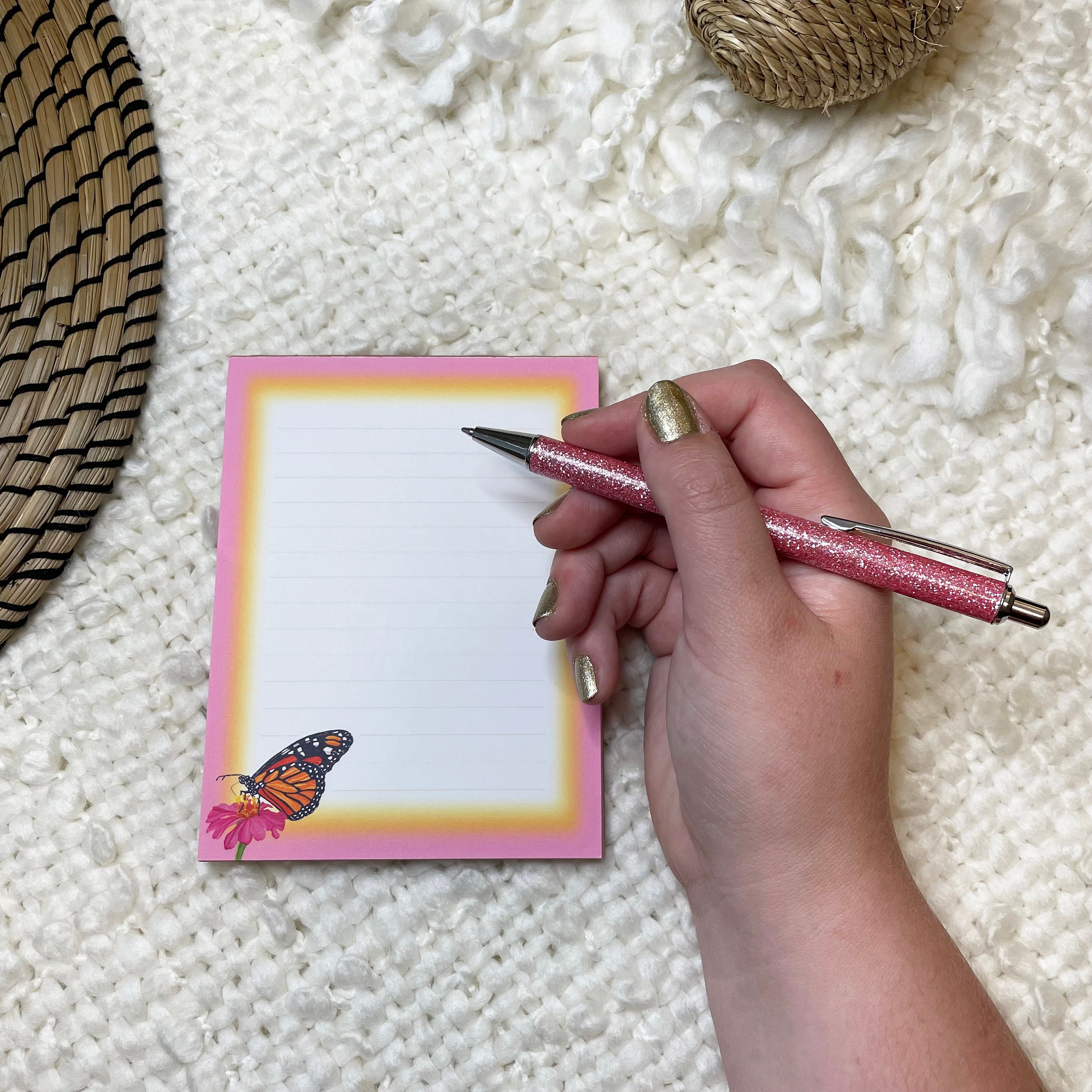 Monarch Butterfly Notepad: Pink Floral Stationery (4" X 5.5", 50 Sheets ...