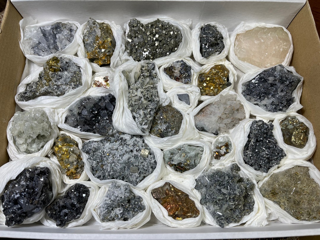 Mix Mineralien flach aus Bulgarien 230 x300 Millimeter natürliche ...