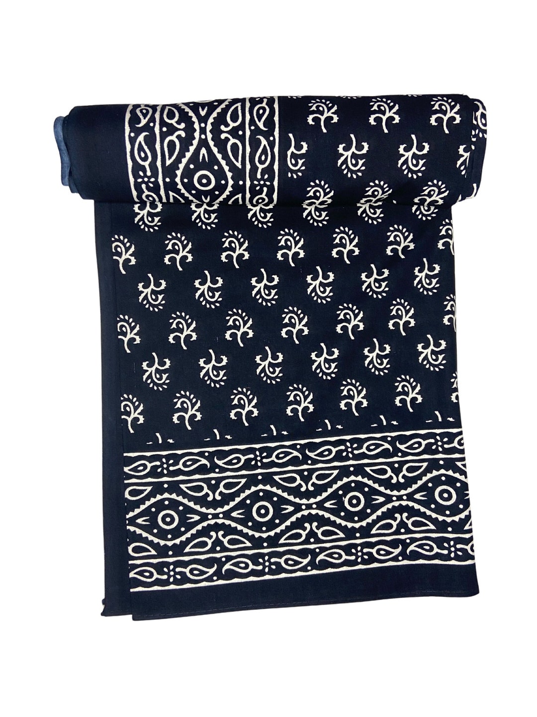 Rectangular Jet Black Buti Block Print Bedsheet With 2 Zipped Pillow ...