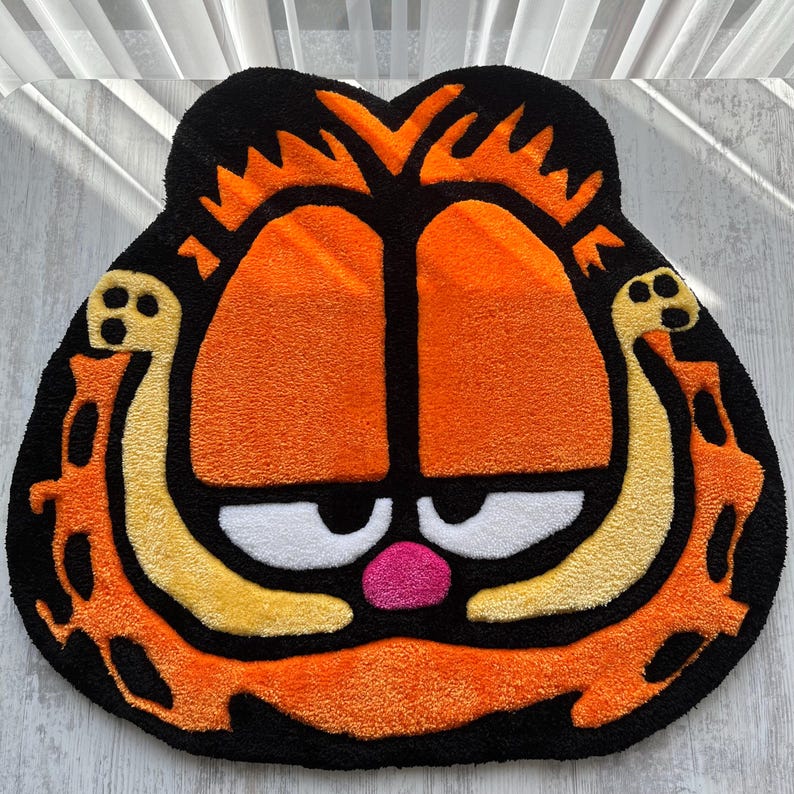Garf*eld Cat Tufted Rug: Orange Acrylic-bamboo Carpet 19"-35" - Etsy