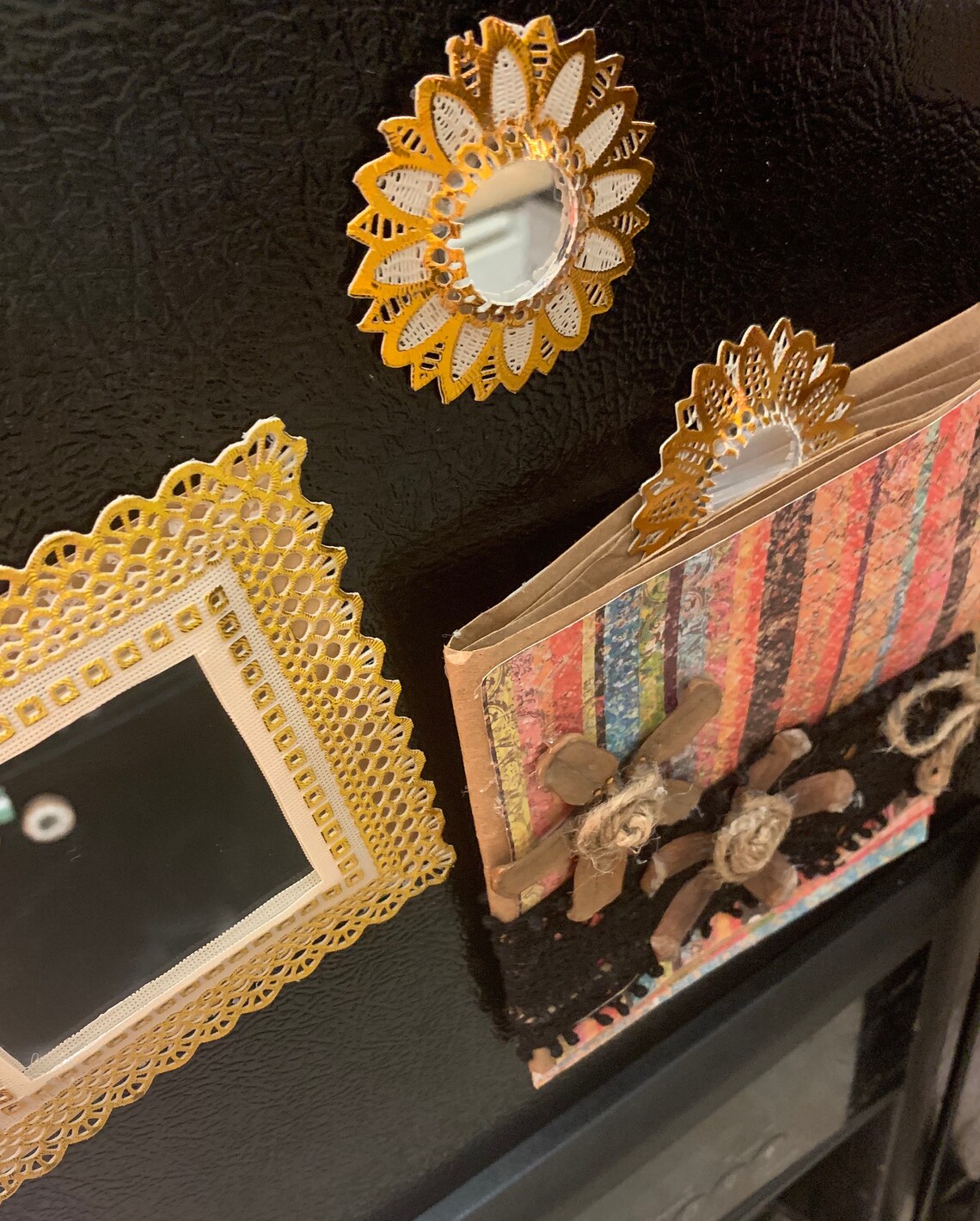 Magnetic Frame Set Vintage Frames Miniature Magnets Antique Frames Gold ...