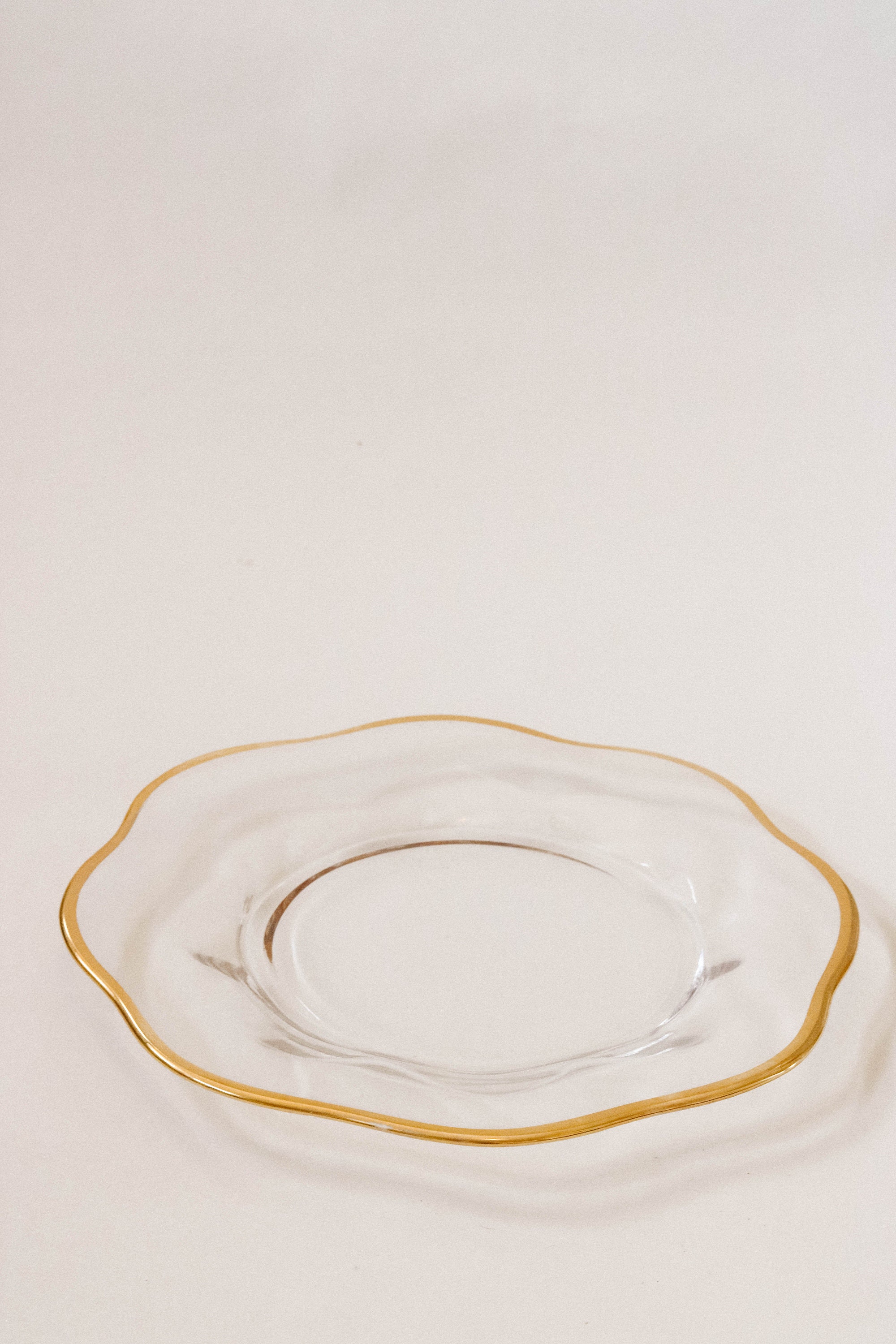 Scalloped Gold Rimmed Glass Plates | Etsy