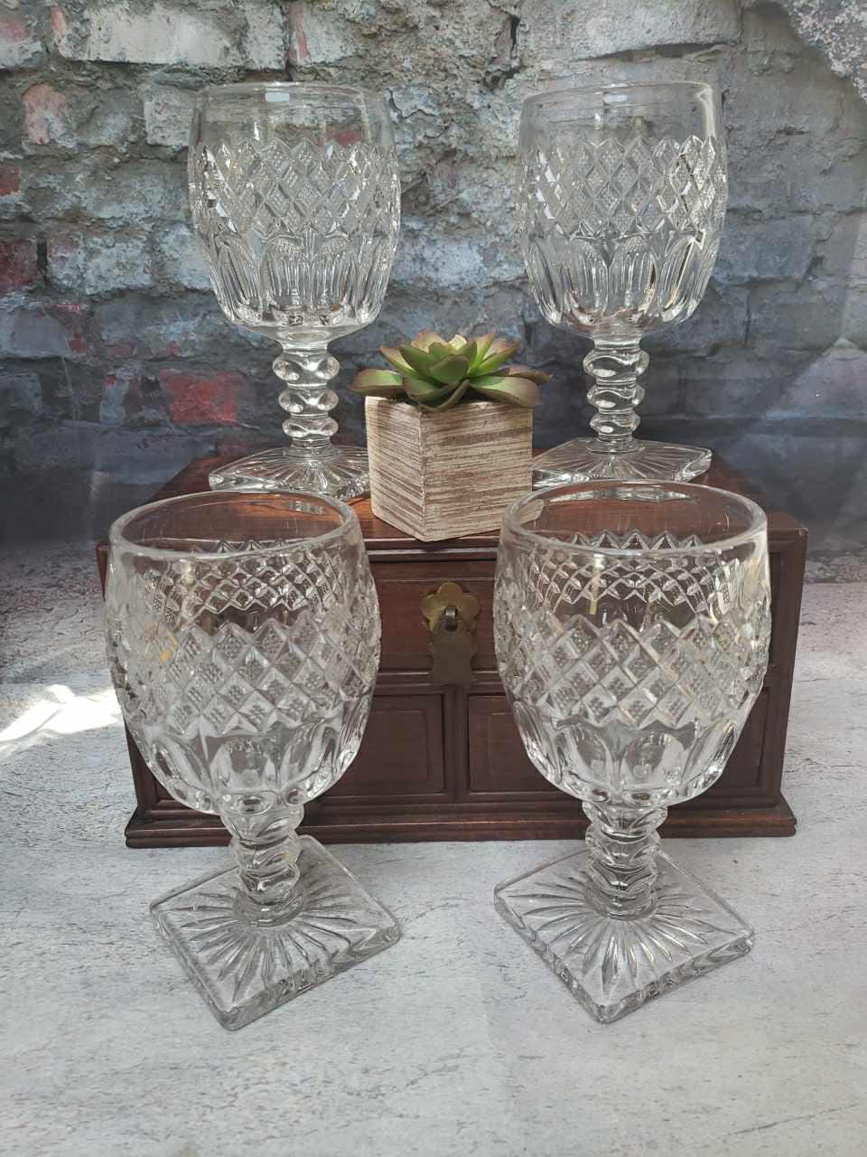 Set of 4 clear GLASS GOBLETS diamond Thumbprint Notched Stems/square ...