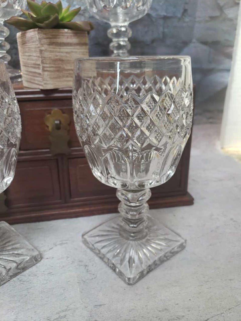 Set of 4 clear GLASS GOBLETS diamond Thumbprint Notched Stems/square ...