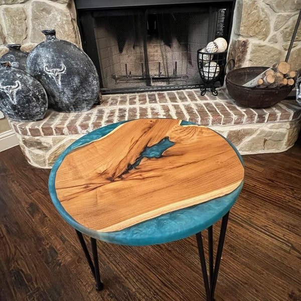 Resin and Wood End Table - Etsy