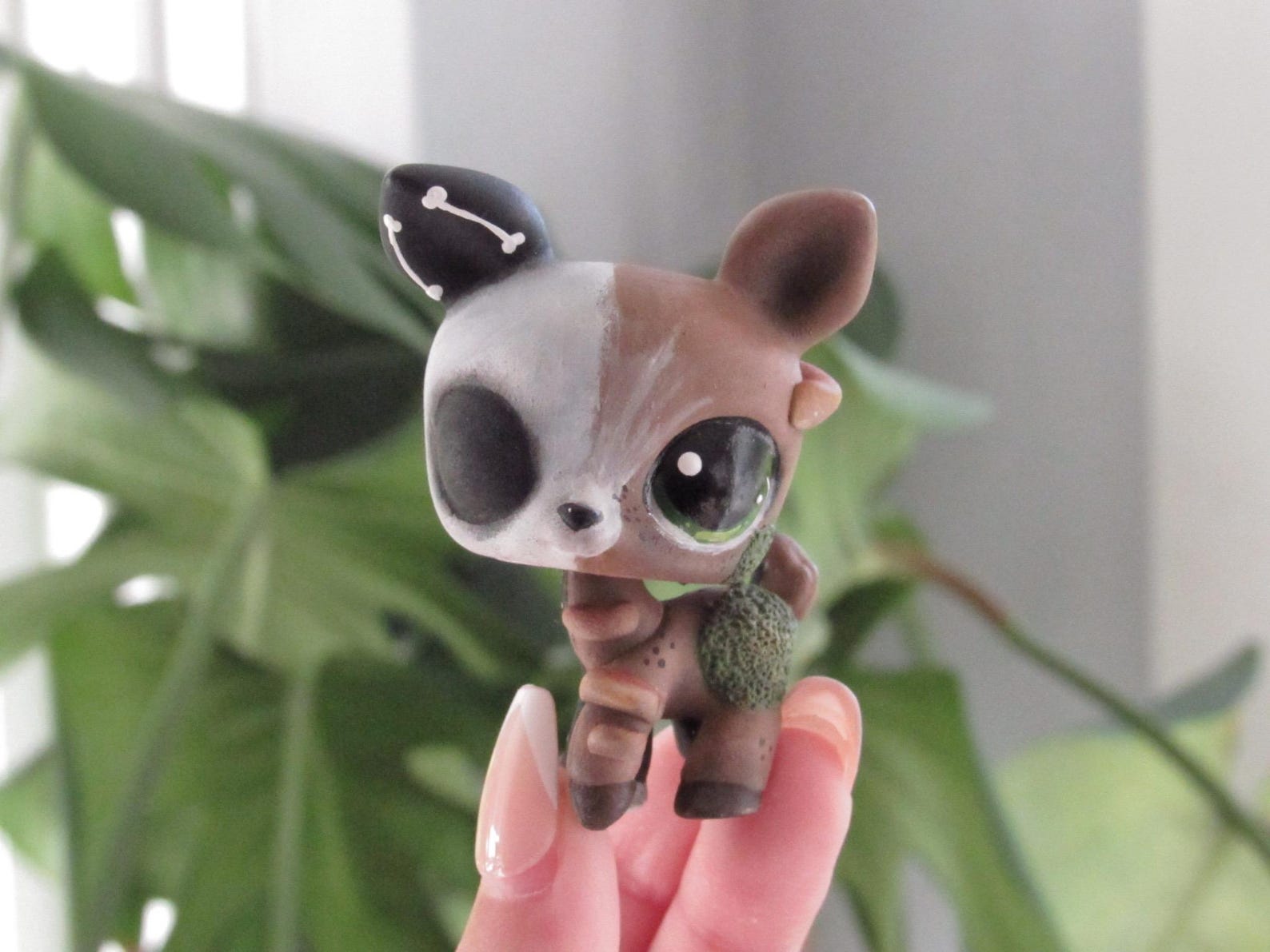 LPS Custom Deer Skeleton & Nature - Etsy