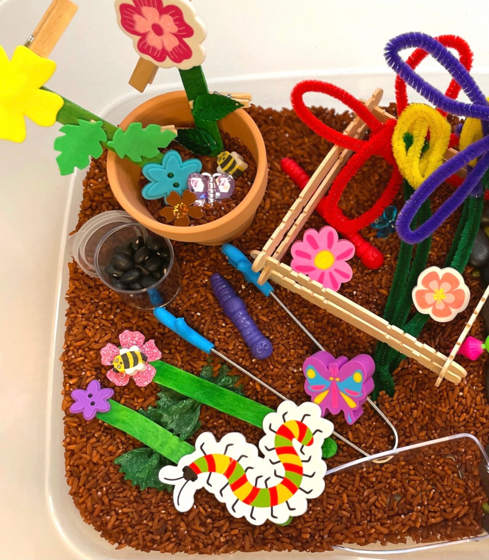 Spring Sensory Bin, Flower Garden Sensory Bin, Bugs and Insects Sensory ...
