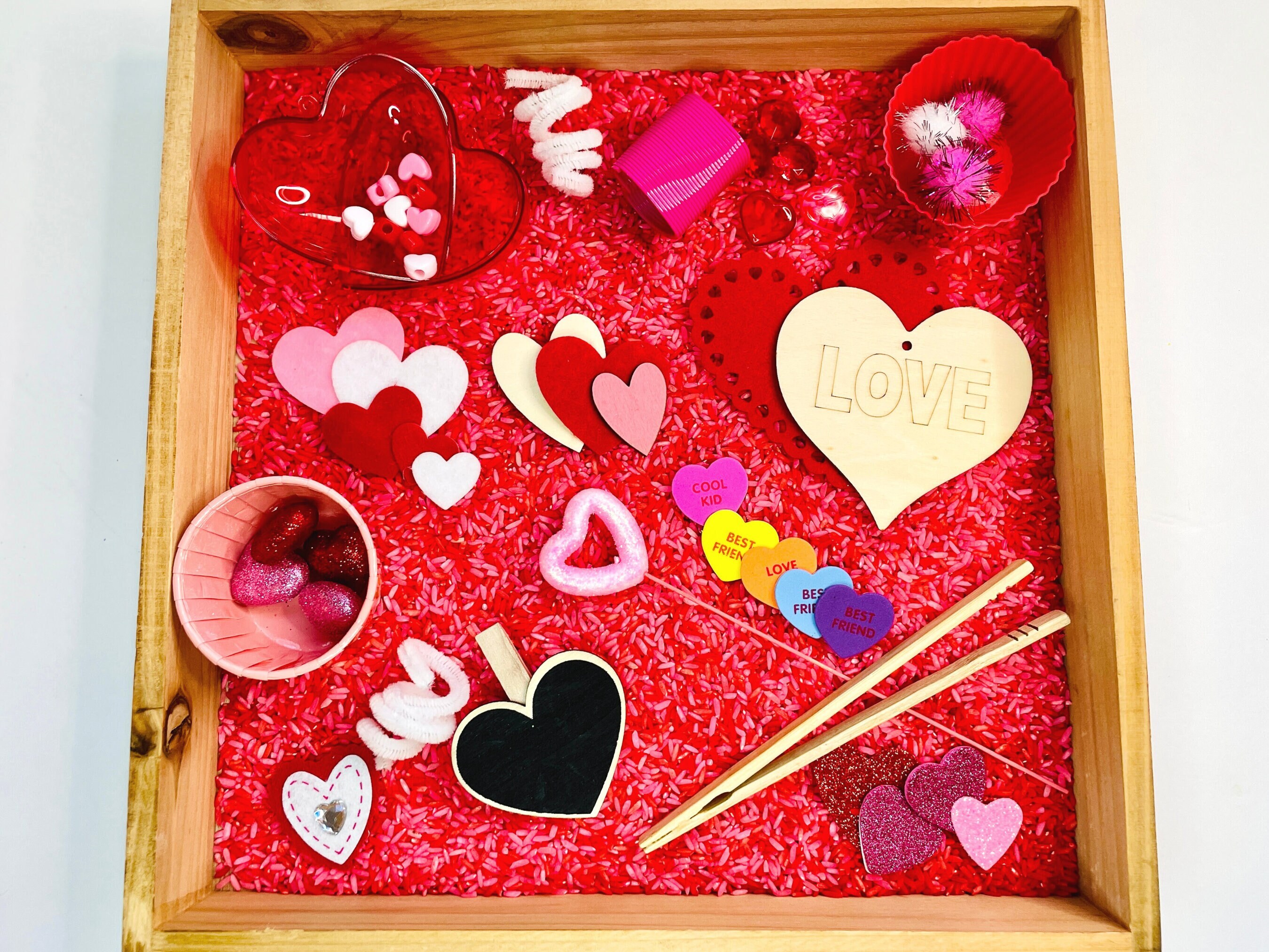 Hearts Sensory Bin, Love Sensory Bin, Heart Sensory Kit, Sensory Box ...