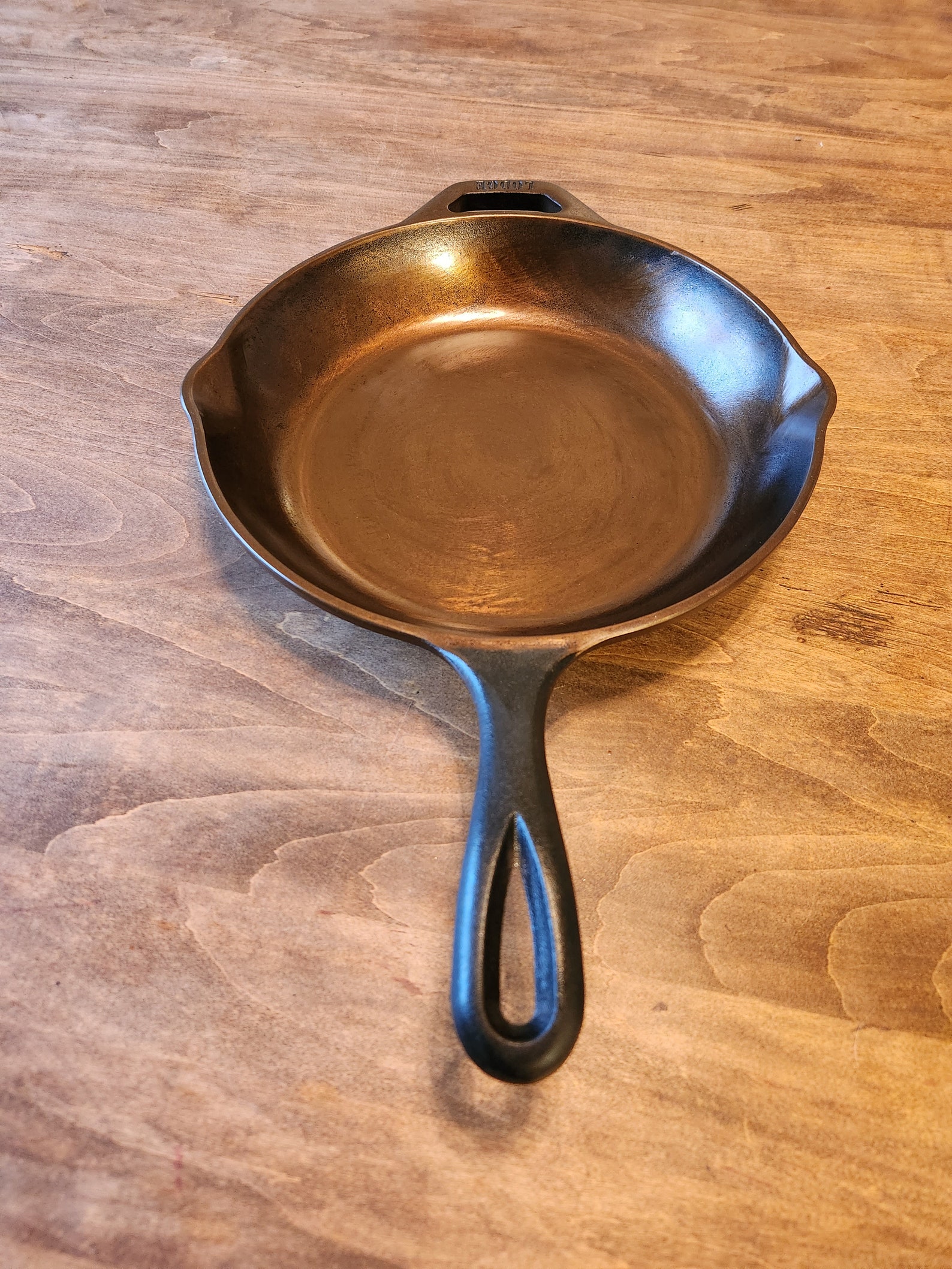 10-inch Smooth Cast Iron Skillet Seasoned - Etsy