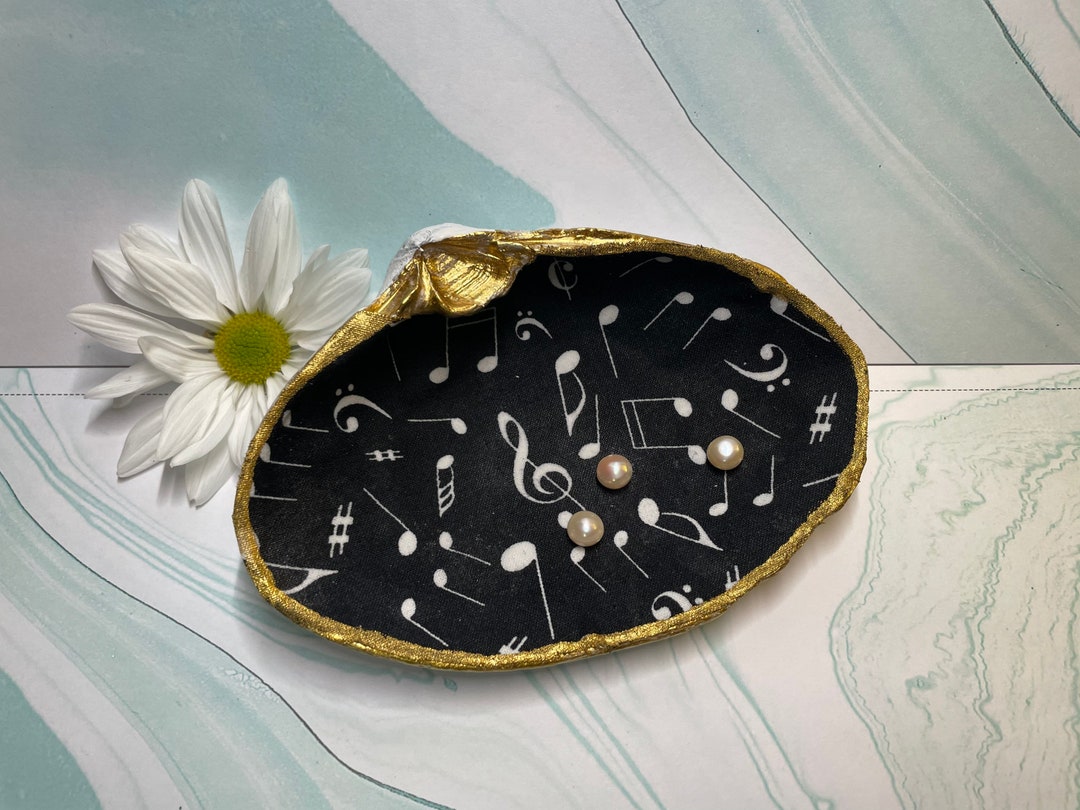 Musical Decoupage Clam Shell. - Etsy