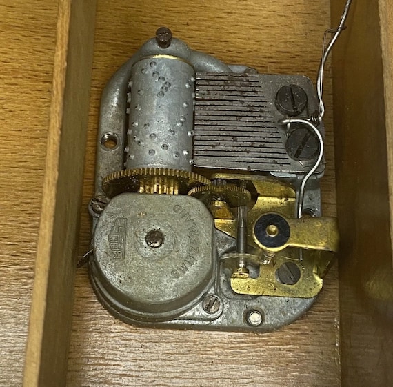 Mapsa Swiss Musical Movement Lacquered Wooden Footed … - Gem