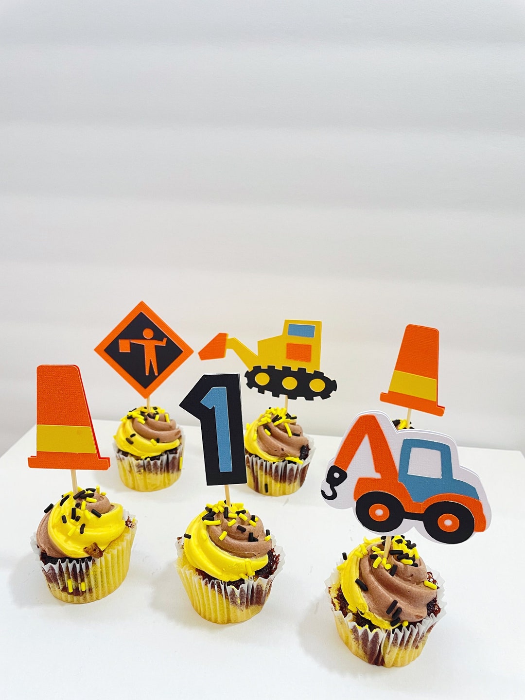 Construction Themed Cupcake Toppers. Birthday Dessert Digger - Etsy