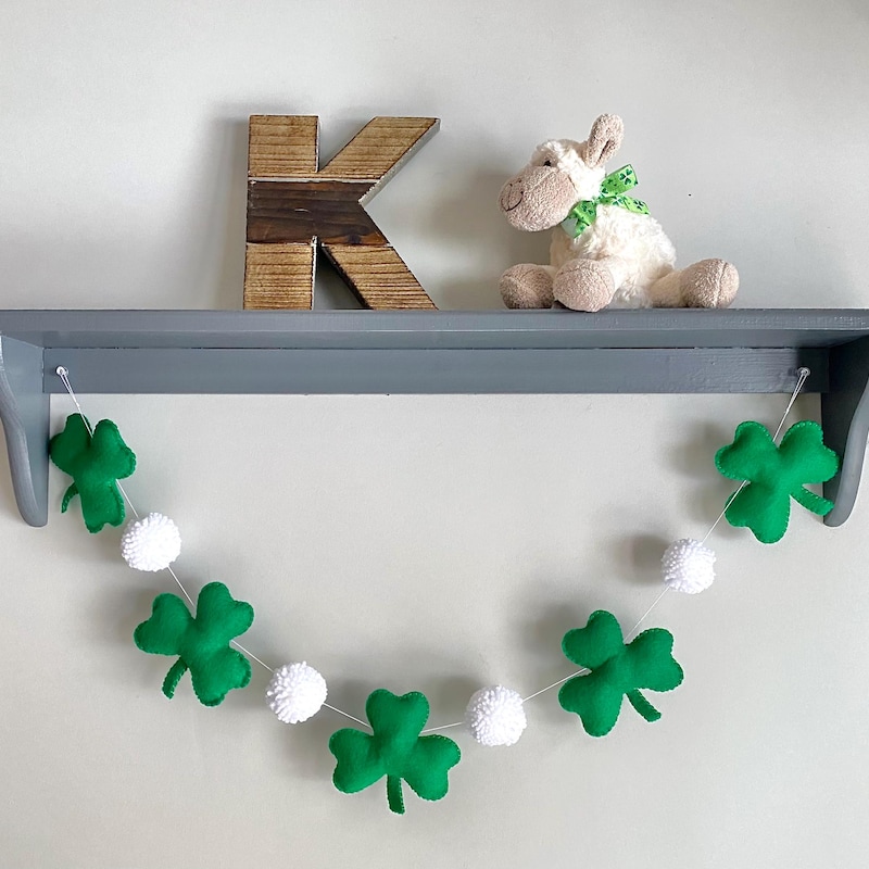 St Patricks Day Garland - Etsy
