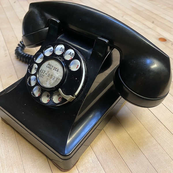 Vintage Rotary Phone - Etsy