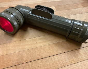Vintage Military Flashlight With 2 Lenses Olive Green Fulton MX991/U ...