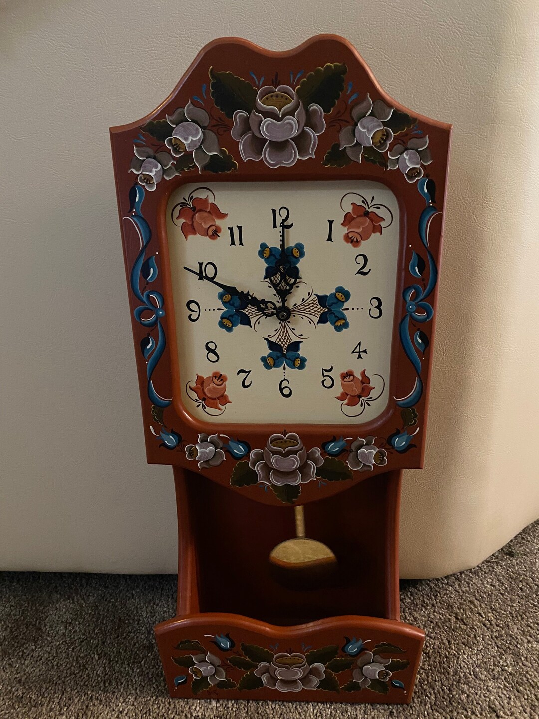 Vintage Bavarian Style Clock - Etsy