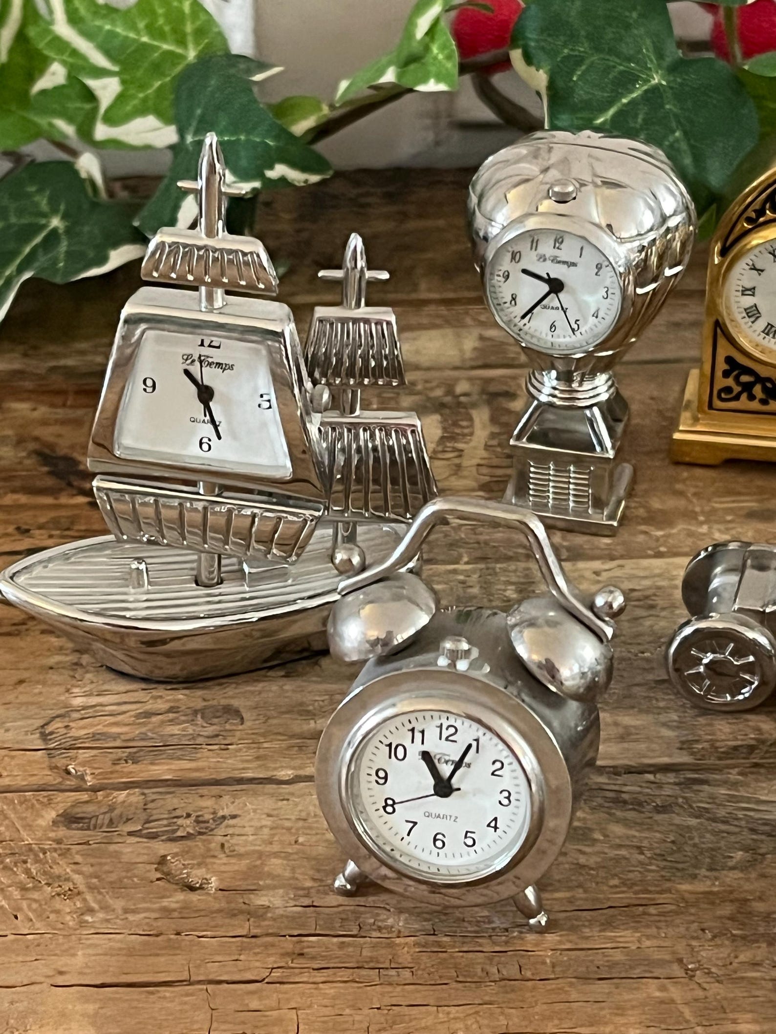 Le Temps French Miniature Quartz Clocks Collection. A Set of Eleven ...