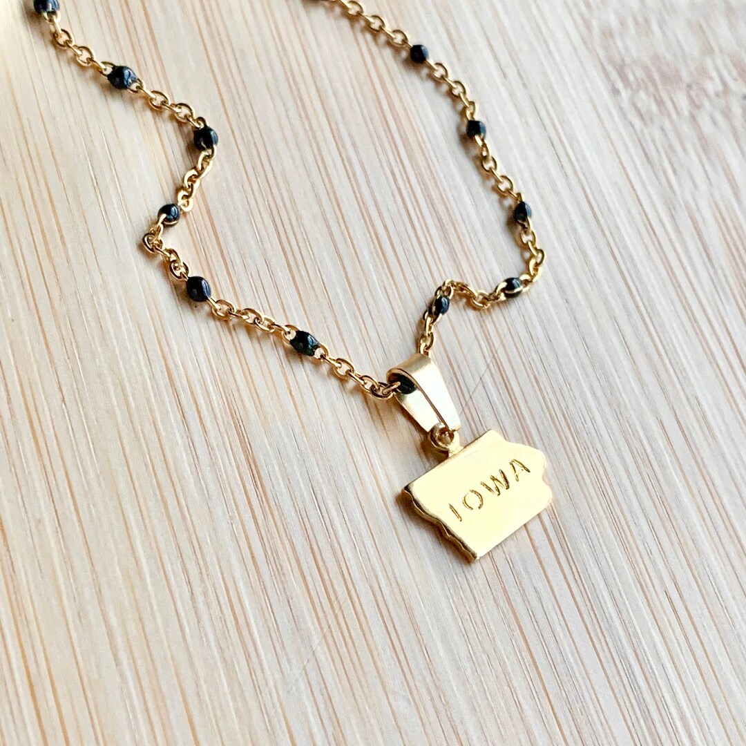 IOWA Beaded Necklaces 14k Gold and Black Adjustable Dainty Choker 2023 ...